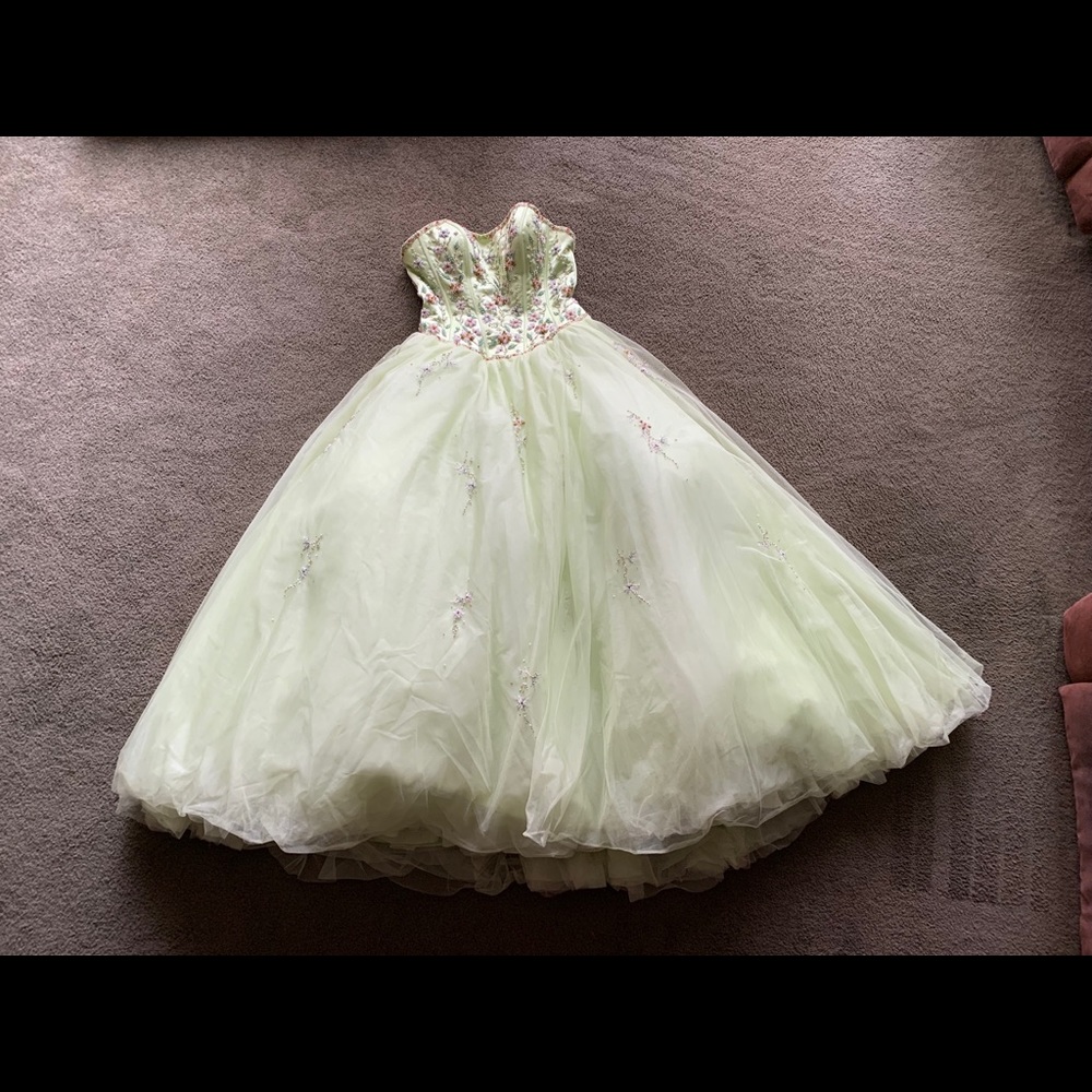 Key Lime Tiffany Beaded Strapless Prom Dress - Gem